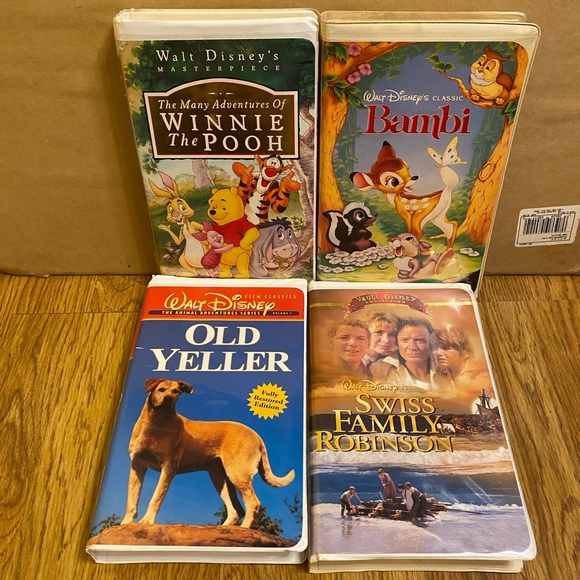Disney | Media | 4 Disney Vhs Tapes Bundle Winnie The Pooh Old Yeller ...